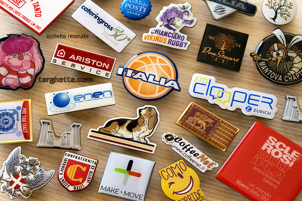 Spille personalizzate e pins | Spille.com